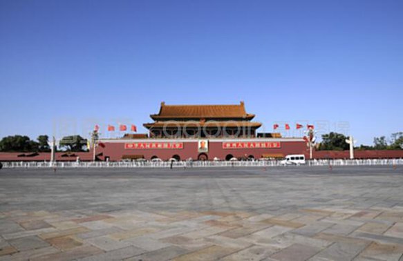 【360智图】AI图片创作平台_智能生成背景_一键生成_免费模板图文素材_体验智能化内容生成